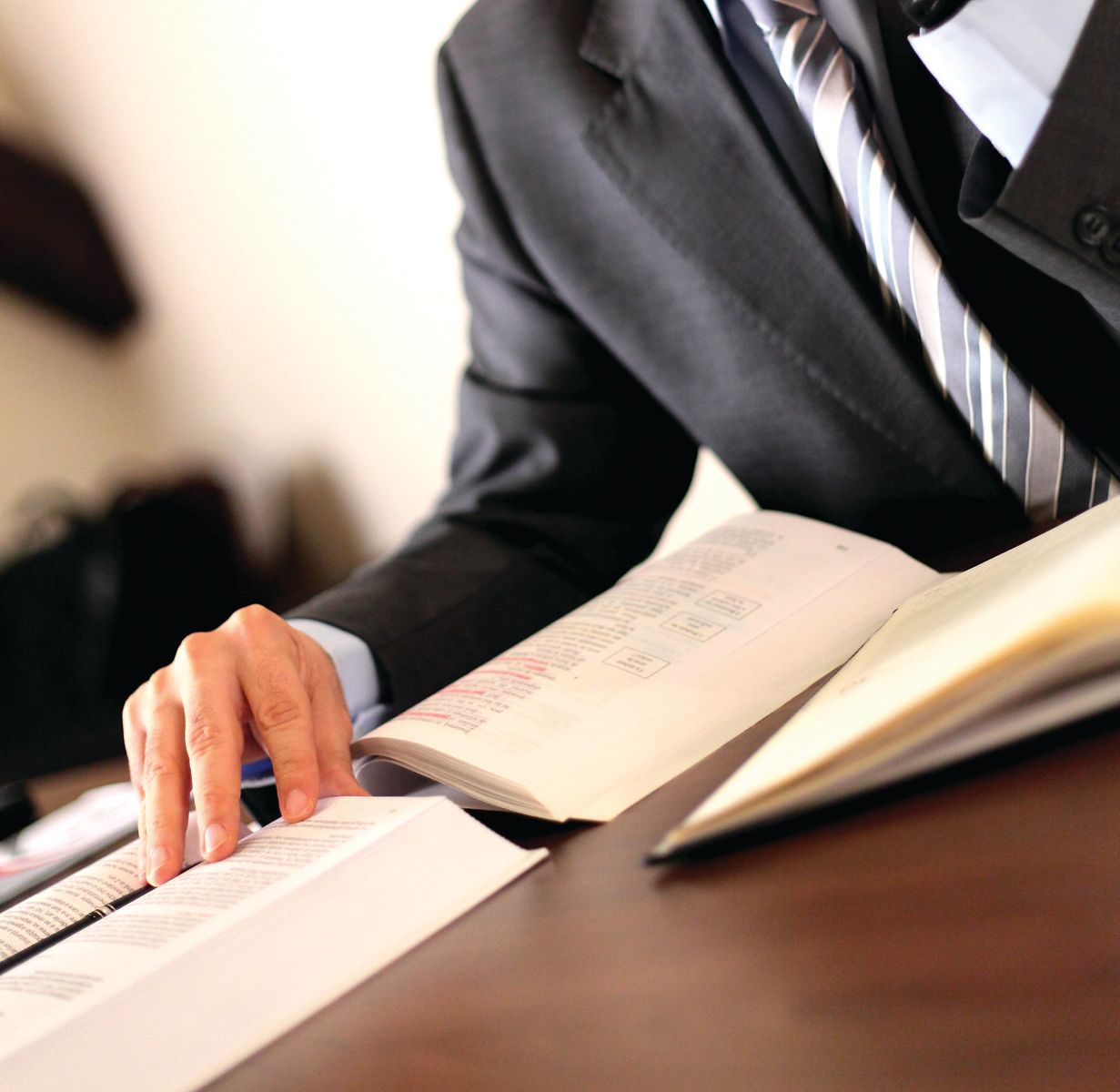 Victoria’s Post-and-Boast Laws | Myriallakis & Associates Lawyers